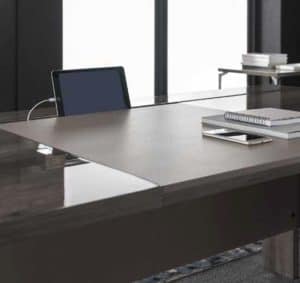 MAT Desk - House of Denmark